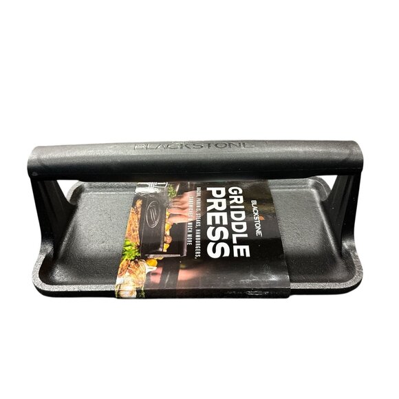 Blackstone | Kitchen | Blackstone Medium Griddle Press With Cast Iron ...